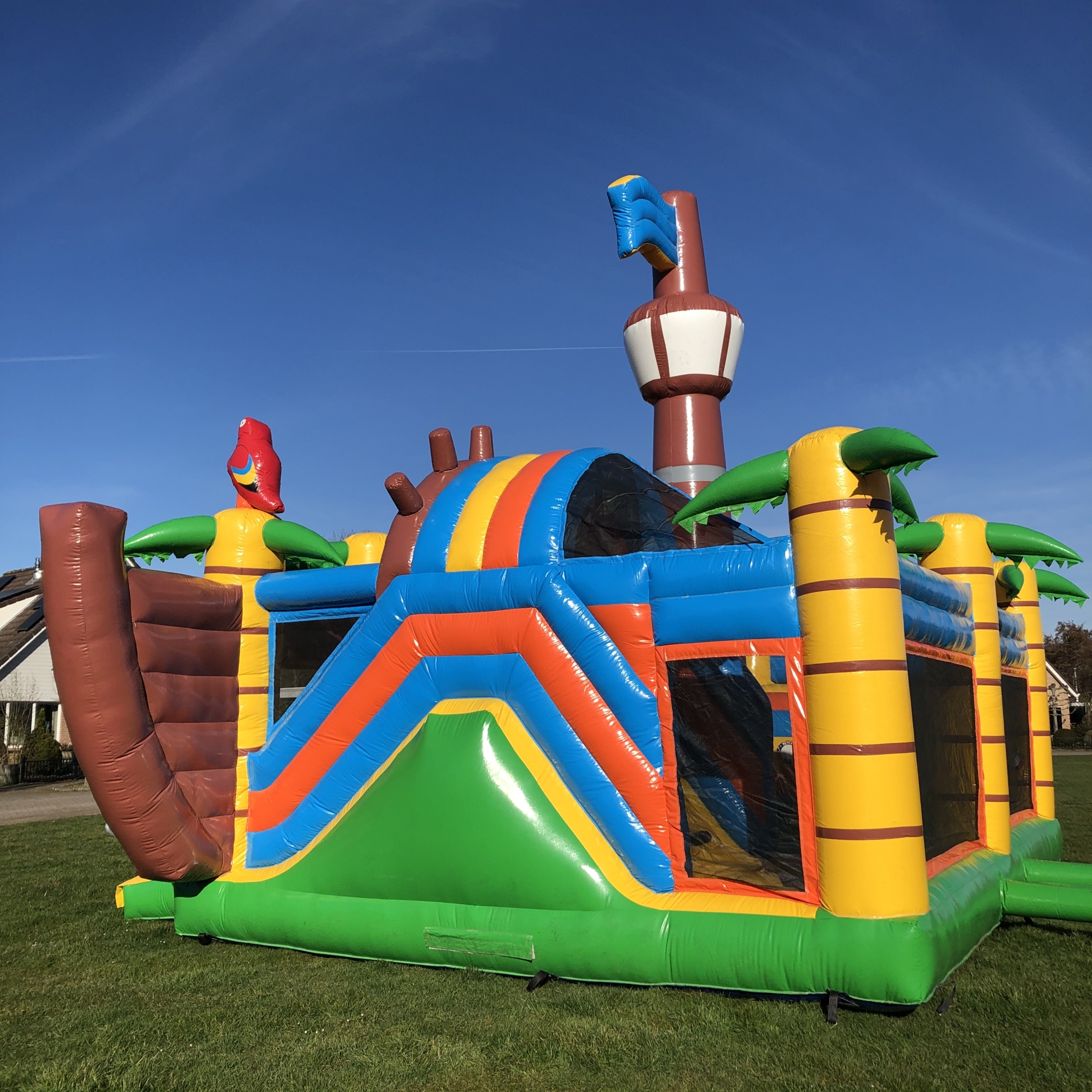 Springkussen Piratenboot XXL Multiplay - AR Feestverhuur